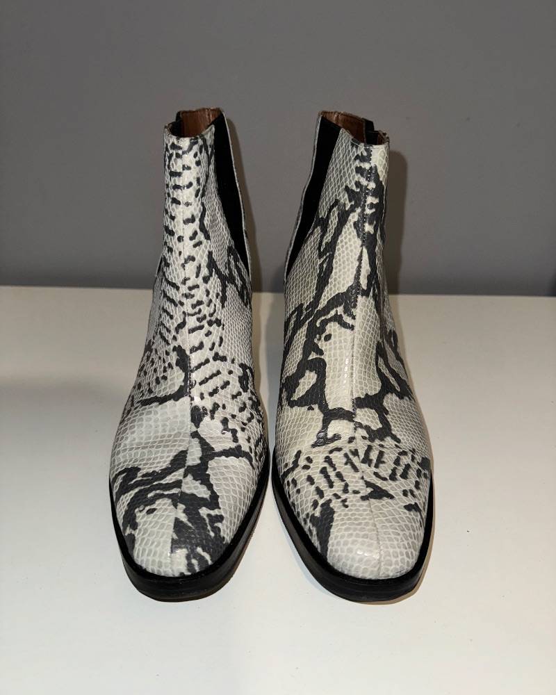 Renová Tu Vestidor - Botas Prune