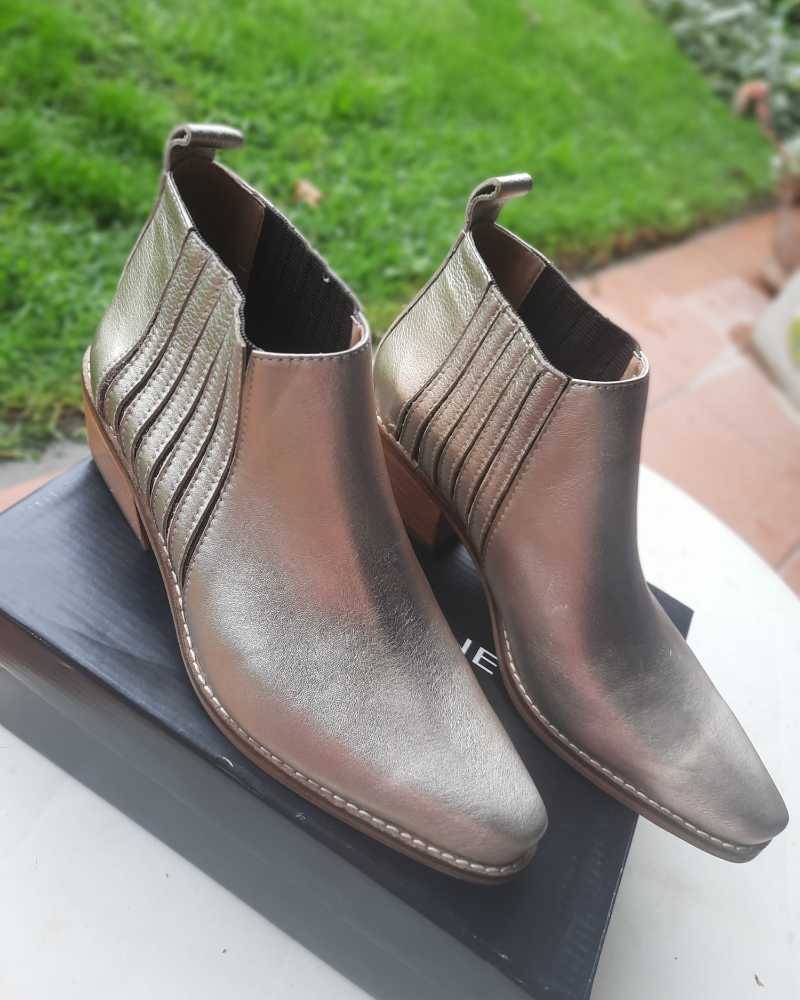 Renová Tu Vestidor - Botas