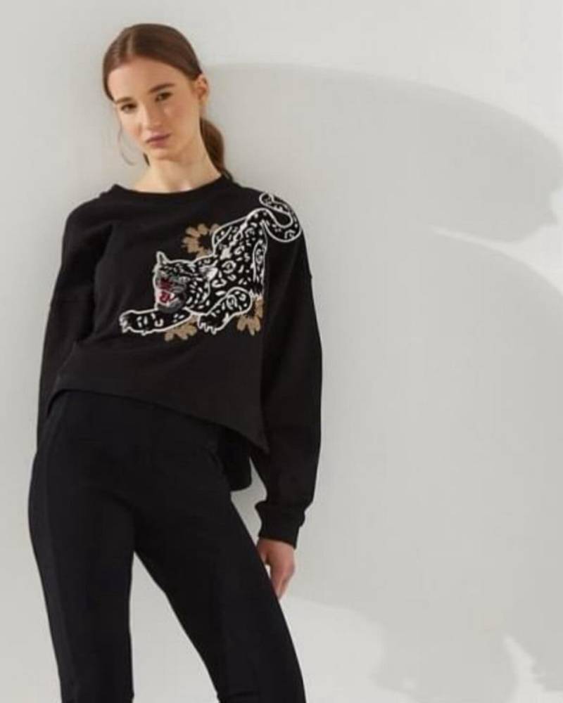 Renová Tu Vestidor - Buzo Jazmin Chebar