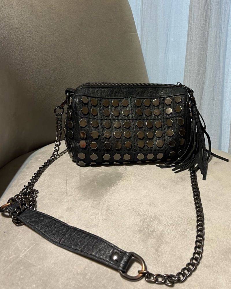 Renová Tu Vestidor - Cartera Prune