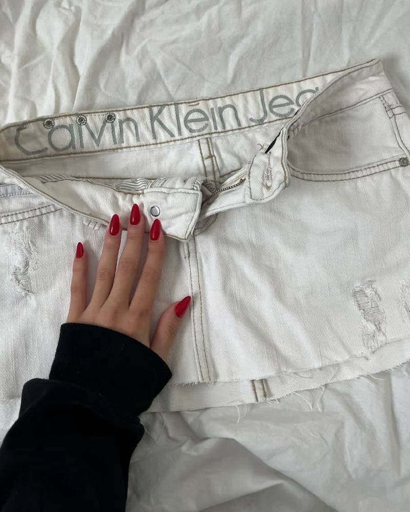 Renová Tu Vestidor - Pollera Calvin Klein