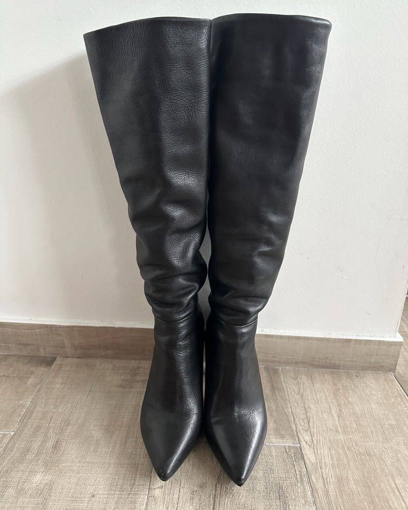 Renová Tu Vestidor - Botas Maria Cher