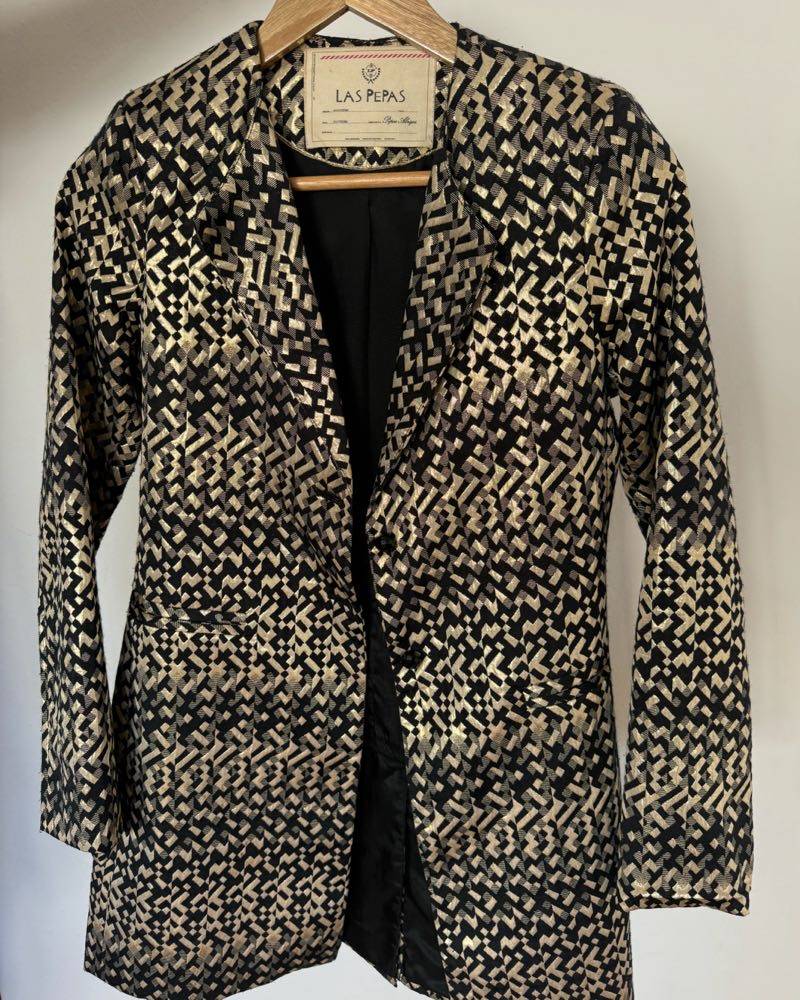 Renová Tu Vestidor - Saco Las Pepas