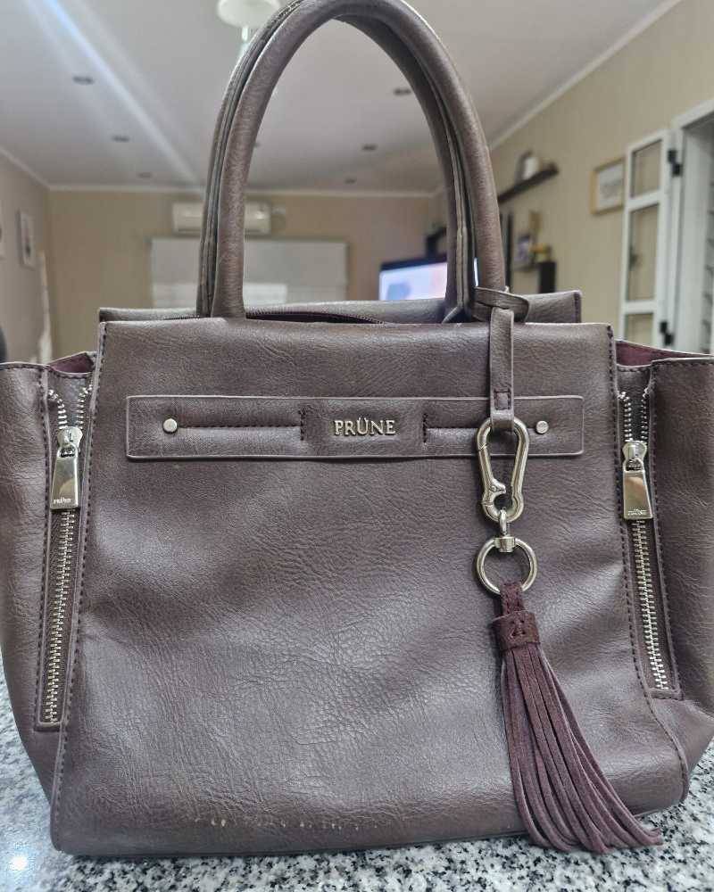 Renová Tu Vestidor - Cartera Prune