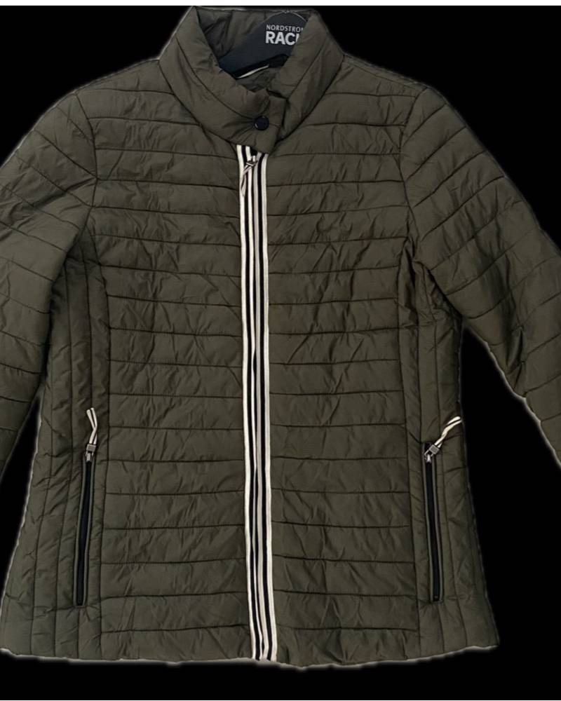 Renová Tu Vestidor - Campera Marc Jacobs