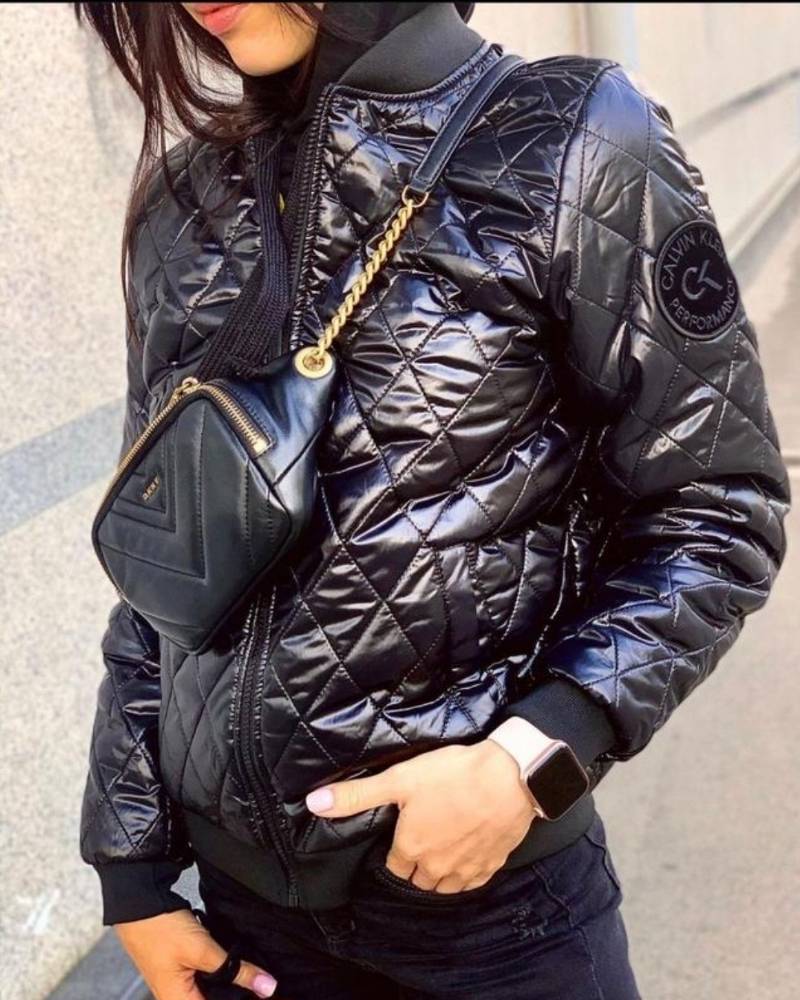 Renová Tu Vestidor - Campera Calvin Klein