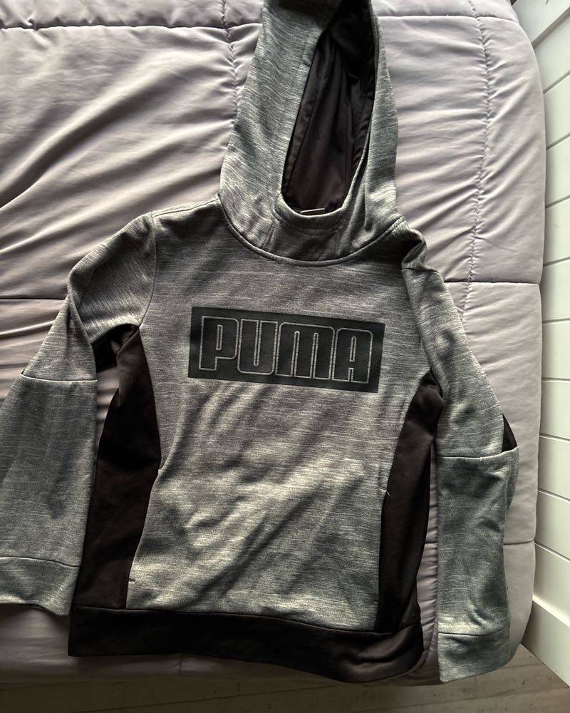 Renová Tu Vestidor - Abrigo Puma Kids