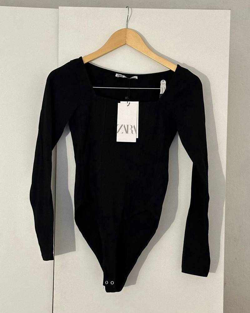 Renová Tu Vestidor - Remera Zara