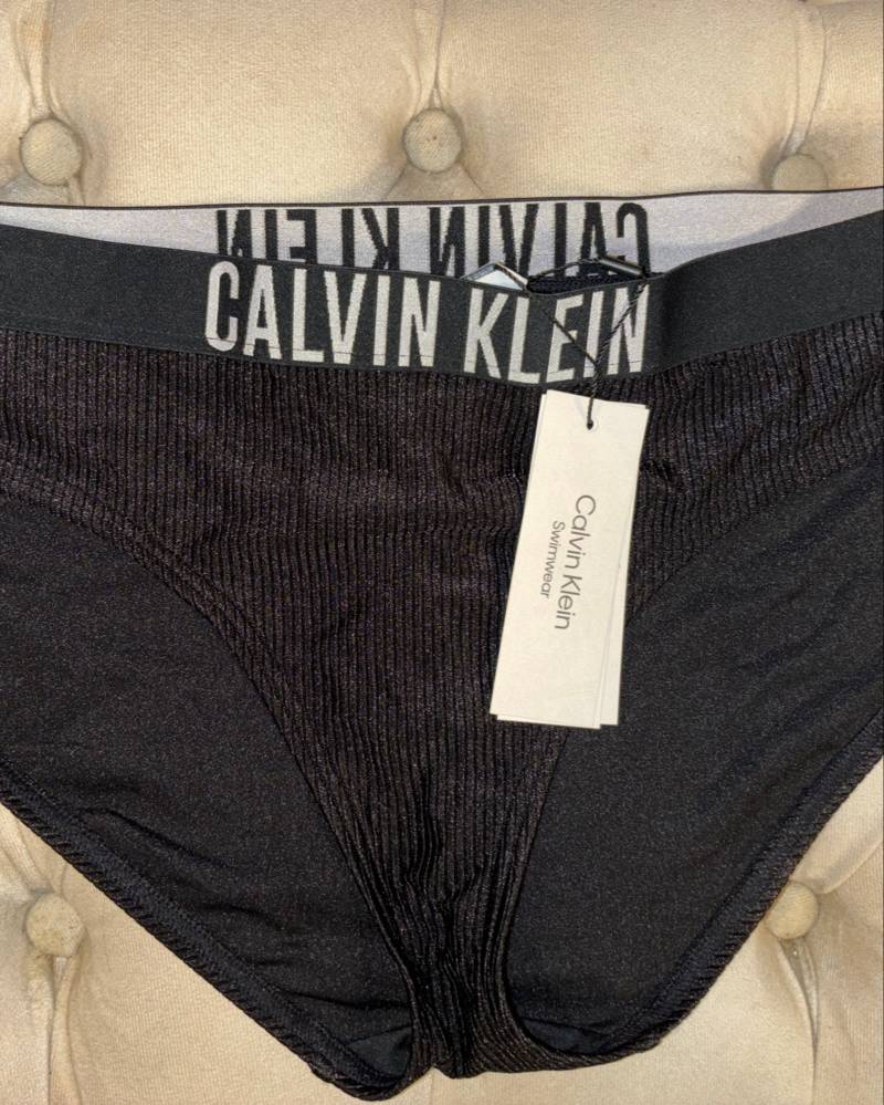 Renová Tu Vestidor - Bikini Calvin Klein