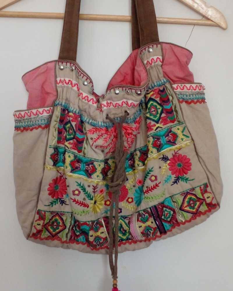 Renová Tu Vestidor - Cartera Rapsodia