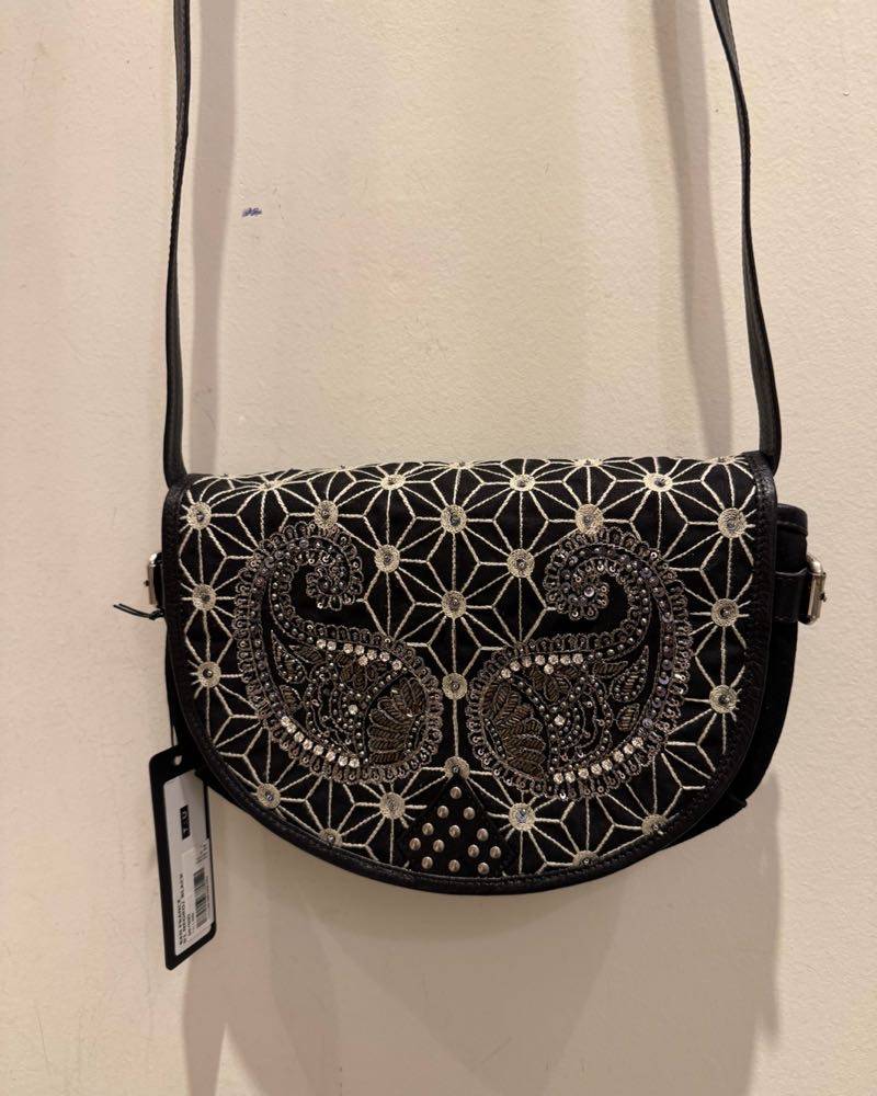 Renová Tu Vestidor - Cartera Rapsodia