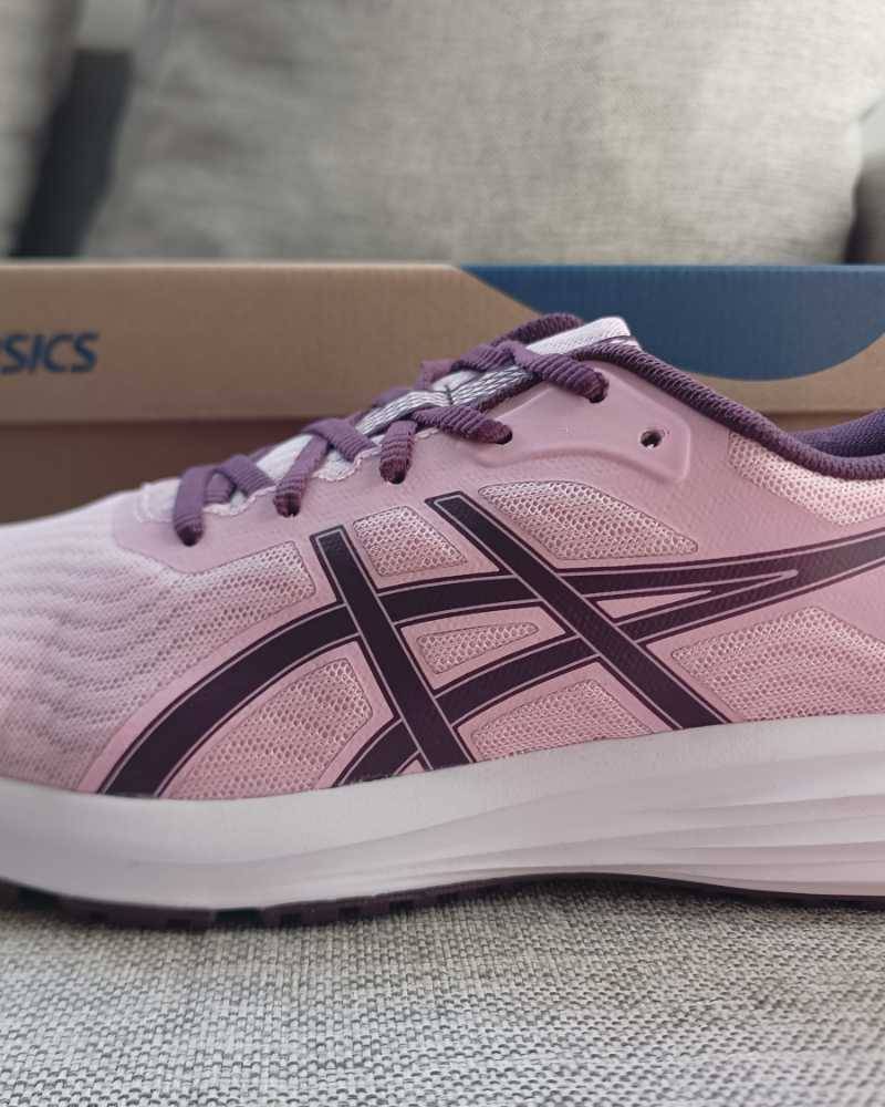 Renová Tu Vestidor - Zapatillas Asics