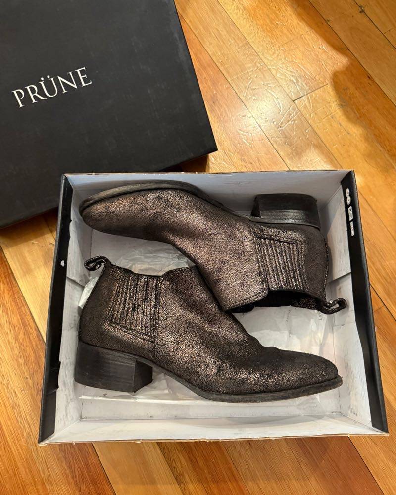 Renová Tu Vestidor - Botas Prune