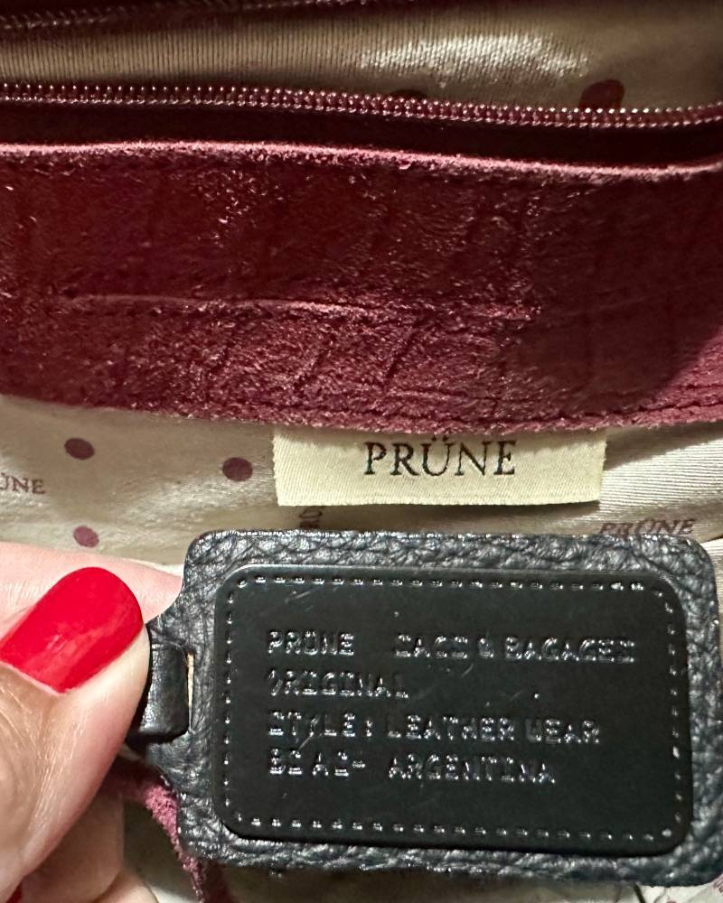 Renová Tu Vestidor - Cartera Prune