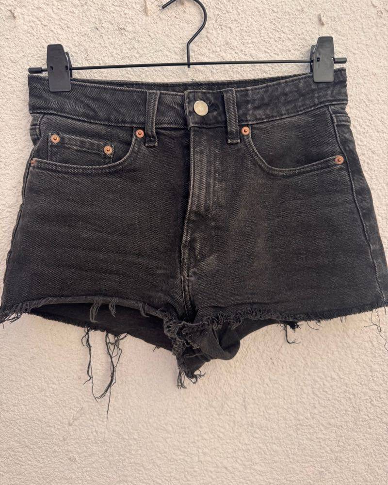 Renová Tu Vestidor - Short H&M